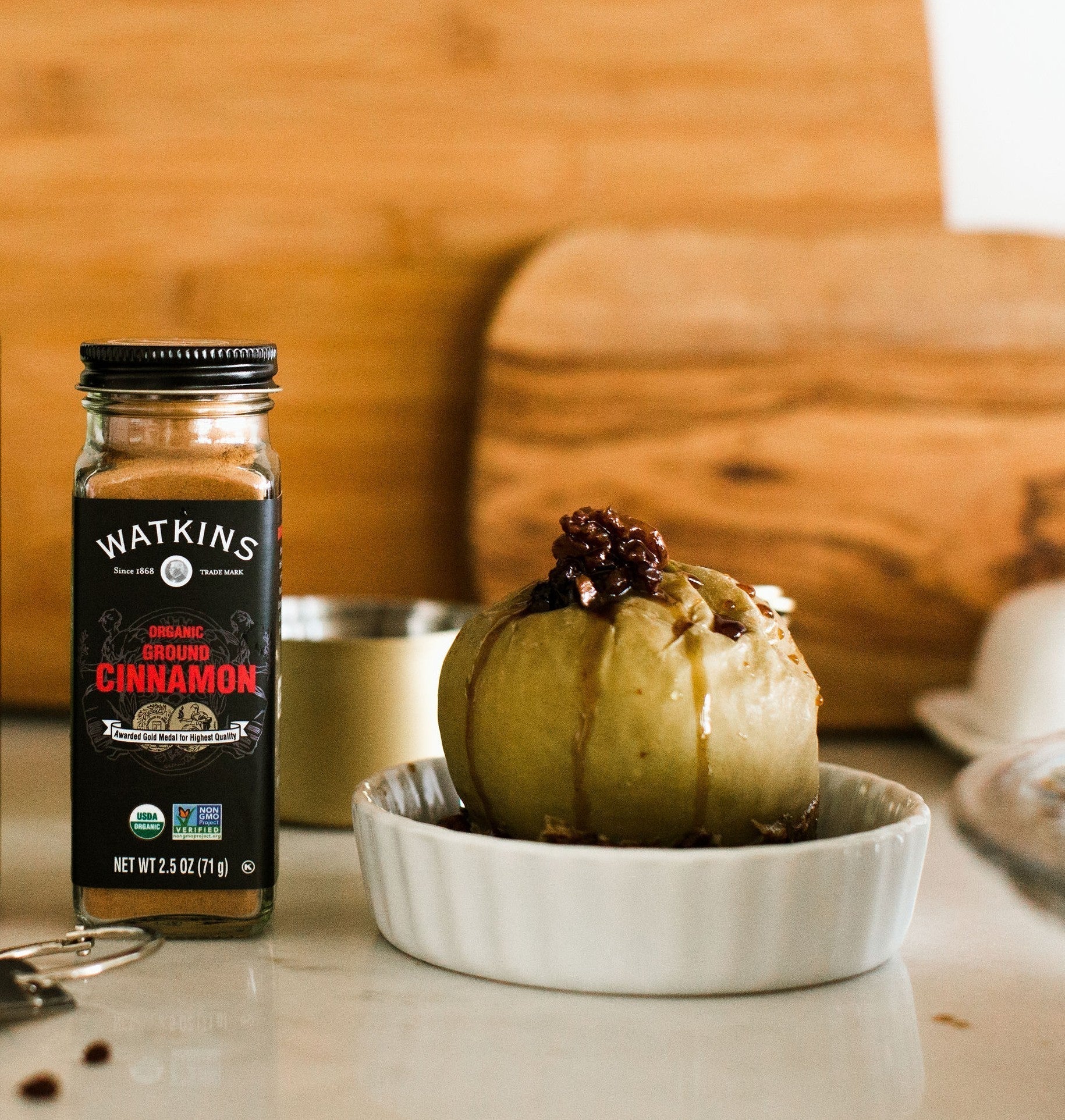 Baked Cinnamon Apples – Watkins